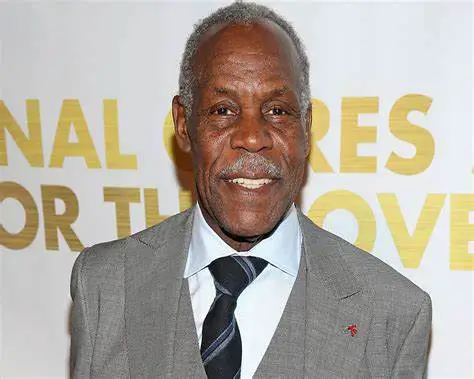 Danny Glover (Actor) Wiki, Biography, Age, Girlfriends, Family, Facts ...